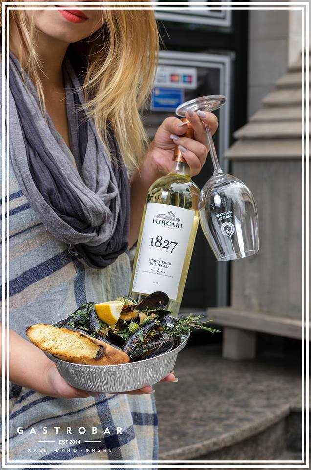 Midiile și… – Wine and Spirits